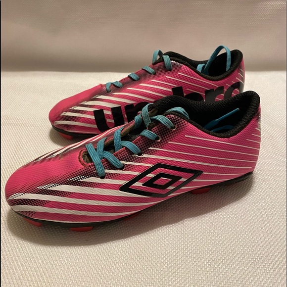 Umbro | Shoes | Copy Umbro Little Girls Soccer Cleats | Poshmark